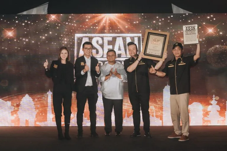 Pembukaan ST Rosyam Mall Klang dapat sambutan luar biasa, cipta sejarah ...